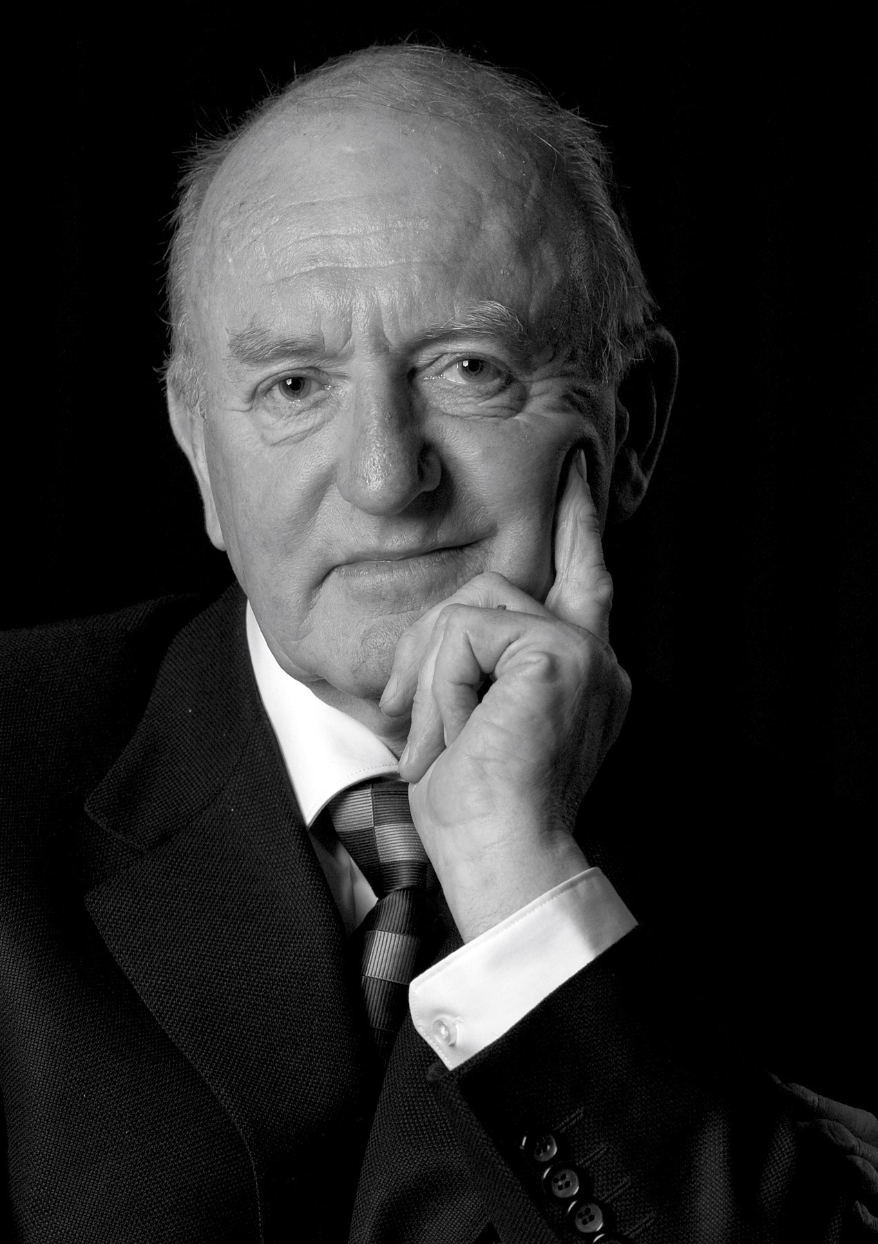Wir trauern um John C.G.Röhl